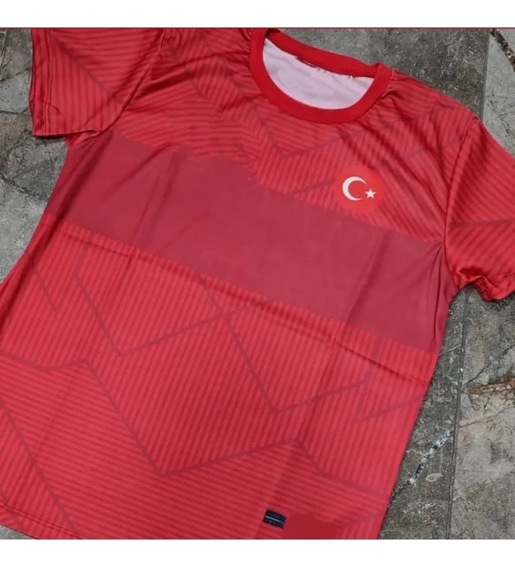 Yetişkin Türkiye Kırmızı Forma